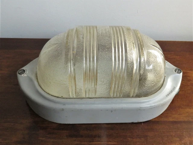 VINTAGE INDUSTRIAL BULKHEAD Light. Model SY.6 (A104) J&G Coughtrie Ltd ...
