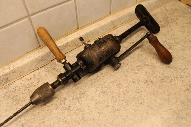 ALTE BOHRMASCHINE BRUST Handbohrmaschine Handbohrer antik vintage alt ...