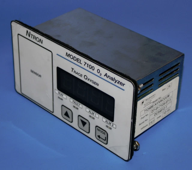 NTRON MODEL 7100 O2 Analyzer Trace Oxygen 7124Be-N1/Vacuum, D7-01-7124 ...