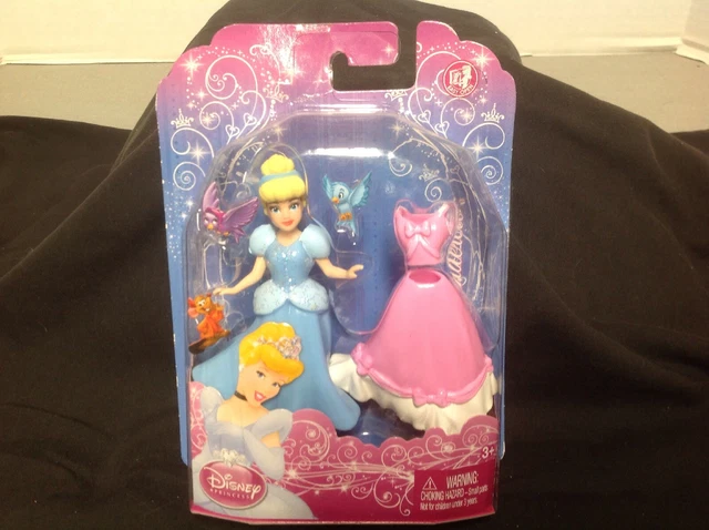 MATTEL DISNEY PRINCESS Favorite Moments Cinderella Fashion Doll Extra ...