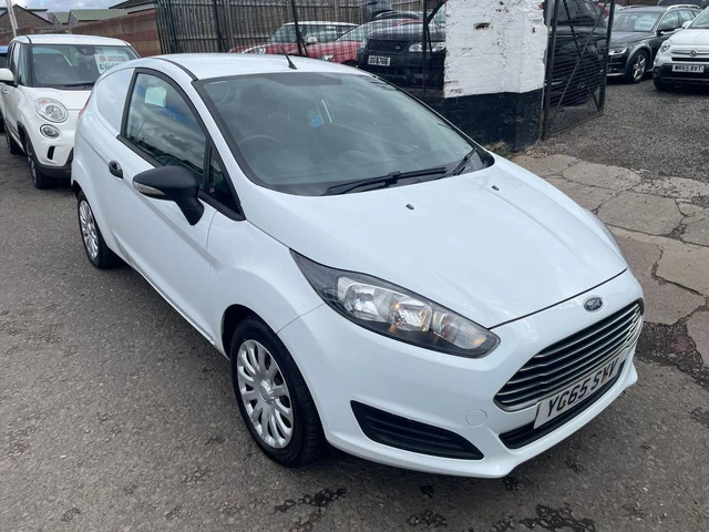 2015 FORD FIESTA 1.5L BASE TDCI 3dr Diesel Manual Euro 5 (74 bhp) LCV ...