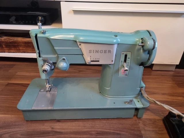 VINTAGE SINGER SEWING Machine 327K with Case £72.56 - PicClick UK