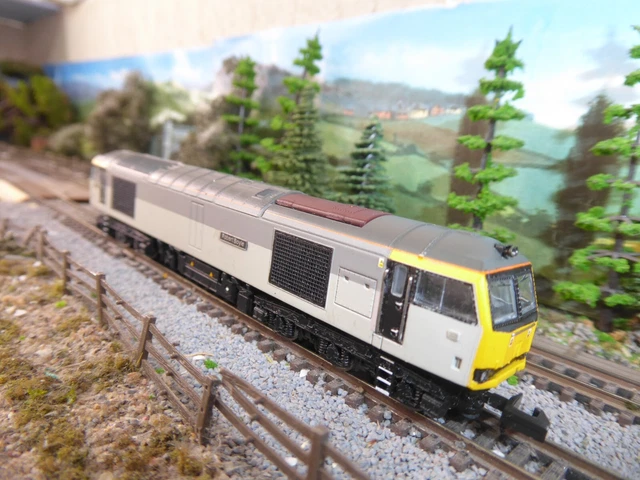 GRAHAM FARISH CLASS 60 013. DCC Fitted. NON RUNNER. N gauge. £79.50 ...