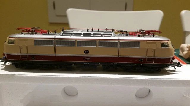 ROCO 63745 E-LOK BR E03 001 Gleichstrom H0 HO neu EUR 180,00 - PicClick DE