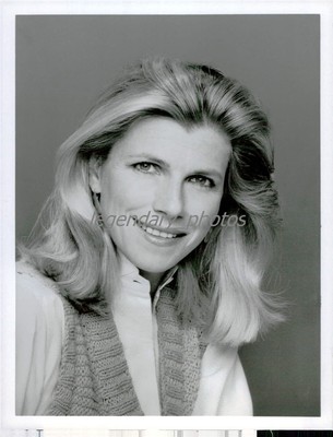 1984 PORTRAIT OF Actress Jennifer Warren Paper Dolls Original News ...