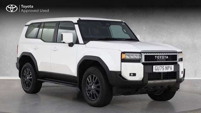 2025 TOYOTA LAND Cruiser 2.8D 205 Commercial Auto PANEL VAN DIESEL ...