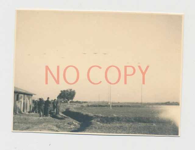 FOTO WK2 LEGION Condor Deutscher Flugplatz Flugzeuge #27 EUR 34,90 ...