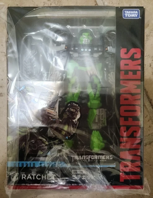 HASBRO/TAKARATOMY: TRANSFORMERS STUDIO Series SS-14 (16) Ratchet (Dotm ...