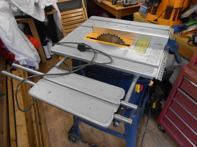 RYOBI TABLE SAW Model Ets1525Sc On Wheels With Extending Side Tables £ ...
