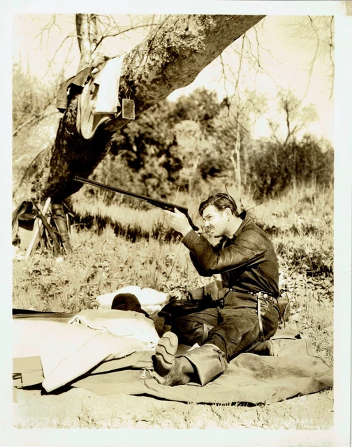 VINTAGE CIRCA 1940 MGM METRO GOLDWYN MAYER Clark GABLE HUNTING PHOTO £ ...