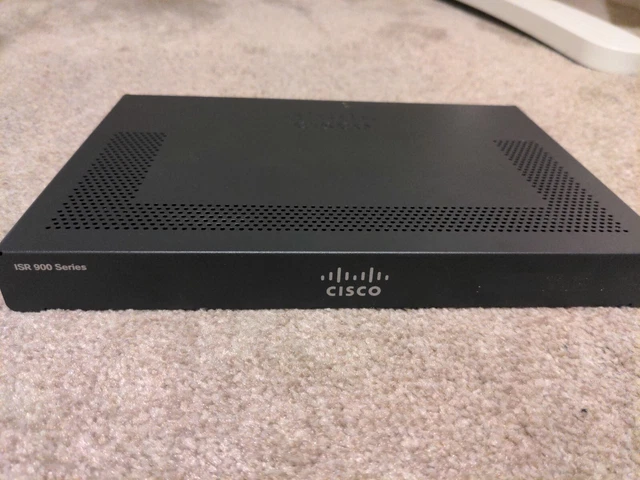 CISCO C927-4P ISR900 Router Security 4xGE Switch 1xGigabit RJ45 ADSL2 ...