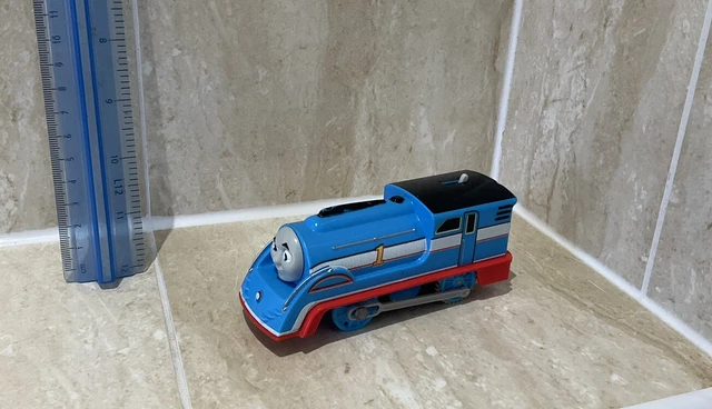 THOMAS AND FRIENDS Trackmaster Motorised Streamline Thomas Fully ...
