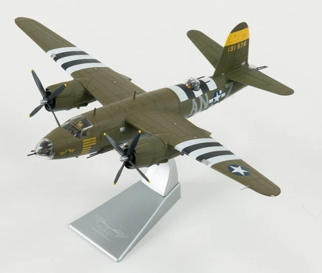 CORGI AA29501 B-26B Marauder scala 1/72, ""Dinah Might"", D-Day 1944 ...