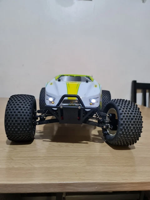 RC MONSTER TRUCK Helion Rc Car 1/10th Scale Led RTR Brushless £159.99 ...