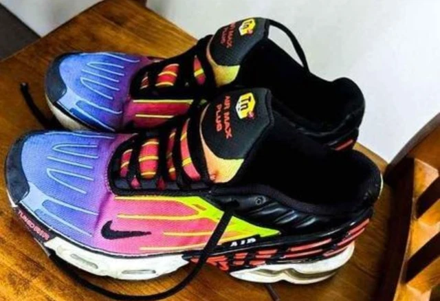 RARE NIKE AIR Max Plus TN 3 'Black Neon' UK 7 EUR 162,36 - PicClick FR