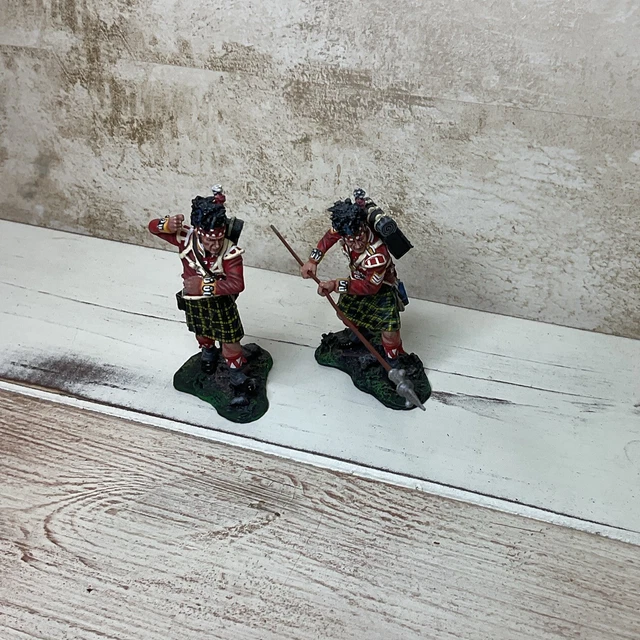 THE COLLECTORS SHOWCASE, 92nd Highlanders, Flag Barer And Single Spear ...