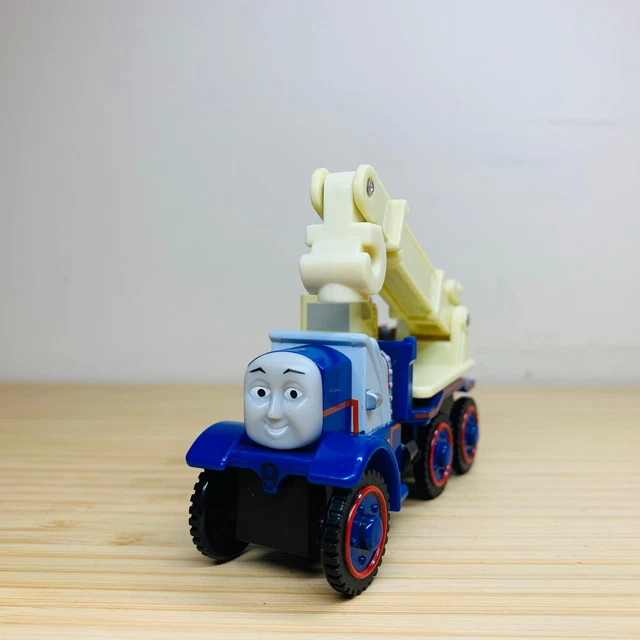 KELLY THE CRANE - Thomas the Tank Engine & Friends Wooden Railway ...