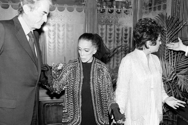 ACTOR GREGORY PECK Dancer Martha Graham & Actress Elizabeth Taylor Old ...