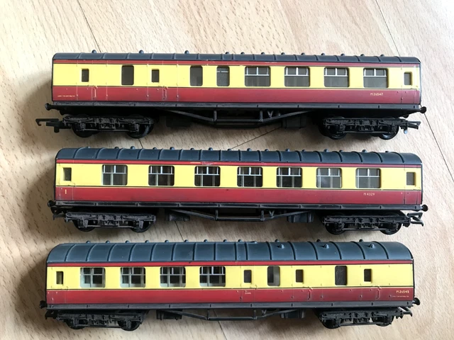 EX LMS COACHES - crimson & cream £21.51 - PicClick UK