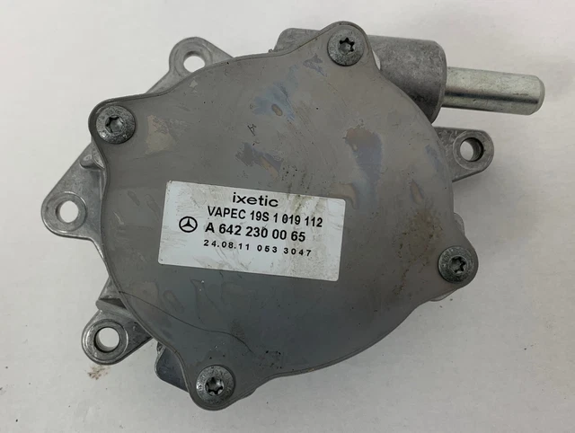 MERCEDES-BENZ UNTERDRUCKPUMPE A6422300065 OM642 EUR 149,90 - PicClick DE