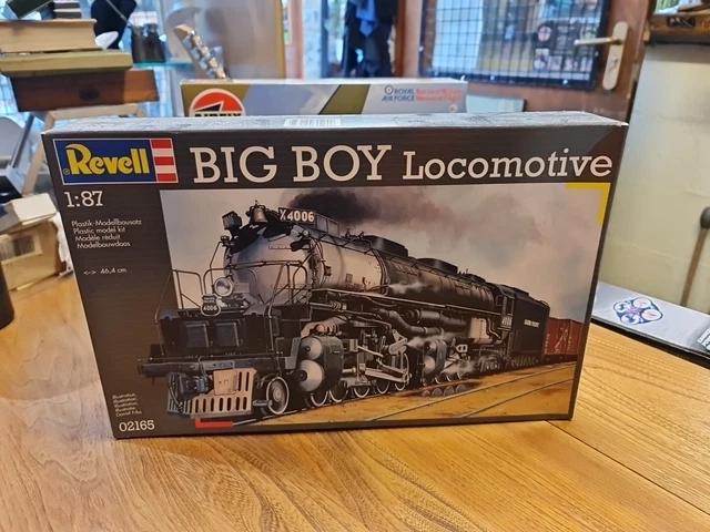 REVELL 02165 BIG Boy 4-8-8-4 Locomotive 1:87 Scale H0 Gauge Plastic ...