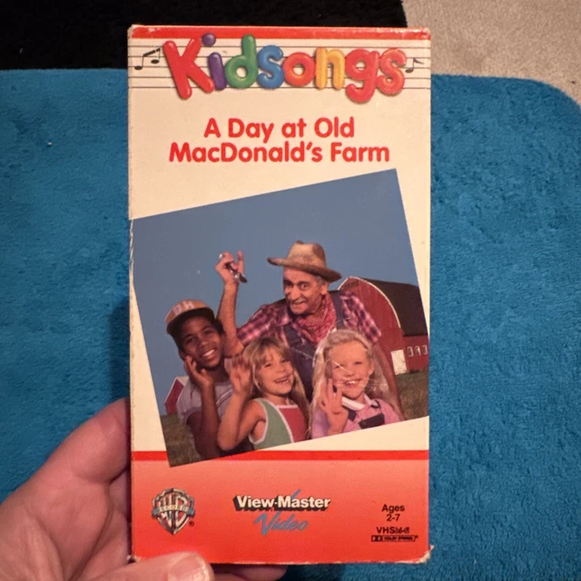 KIDSONGS A DAY at Old MacDonald's Farm (VHS, 1985) View Master Video £8 ...