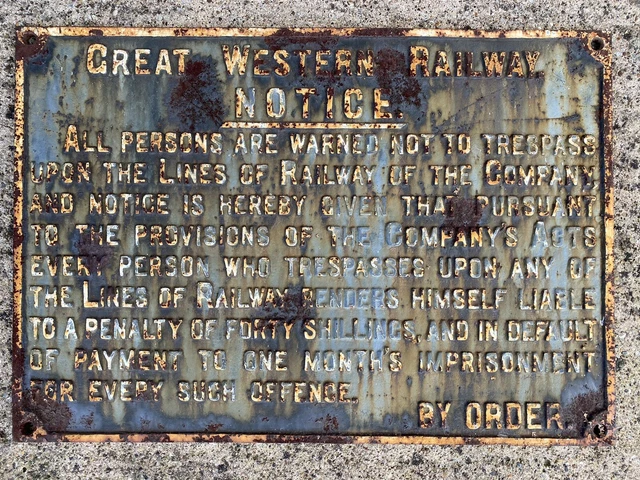 GWR CAST IRON Railway Sign Great Western Railway Trespass Trespassing ...