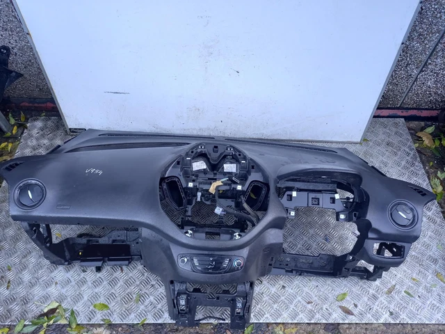 FORD TRANSIT COURIER Mk1 Dashboard Assembly Complete 1.5L Diesel 9269 ...
