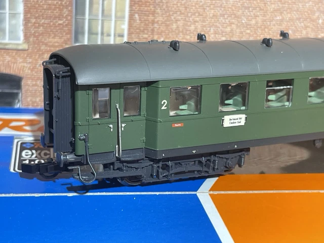 ROCO 44550 1/87 HO Scale DB Geeen Second Class Bogie Coach £20.00 ...