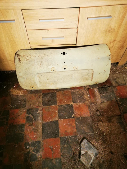 CLASSIC MINI/CLUBMAN BOOT lid, Barn find, good condition for age £40.00 ...