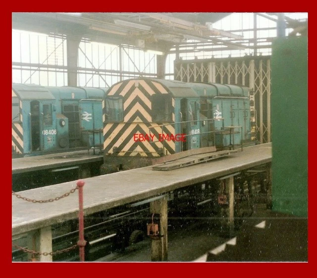 PHOTO BR Class 08 Shunter Loco No 08418 And 08406 £1.65 - PicClick UK
