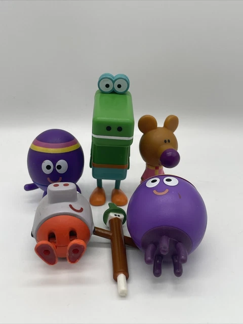 HEY DUGGEE SET Of 6 Figures Squirrels Roly Norrie Betty Happy Bundle ...