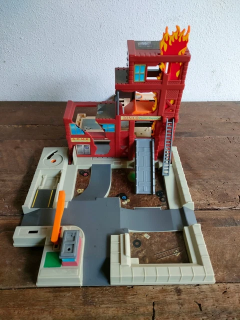 MICROMACHINES FIRE STATION Firehouse Playset Micro Machines Galoob 1995 ...