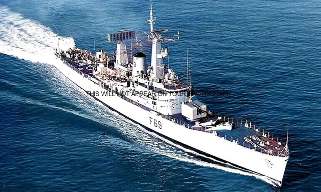 ROYAL NAVY LEANDER Class Frigate Hms Bacchante In June 1973 EUR 2,77 ...