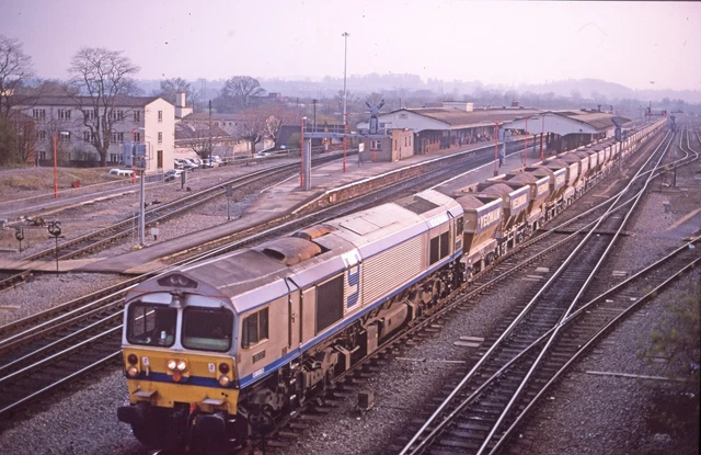 ORIG. 35MM RAILWAY Slide Class 59 59001 Westbury 7 4 88 + Copyright £3. ...