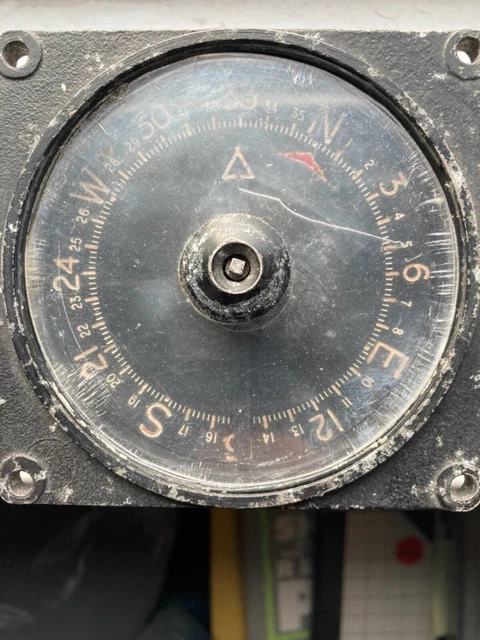 WW2 RAF PILOT’S repeater compass. Avro Lancaster Mosquito etc Stores ...