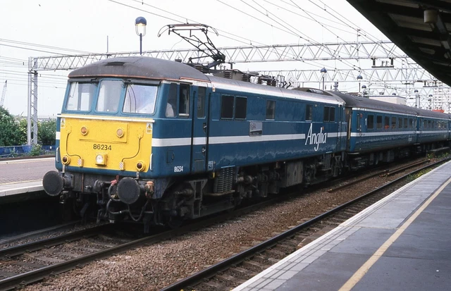 COLOUR SLIDE, CLASS 86, 86234, Anglia livery, Jun 04 £3.20 - PicClick UK