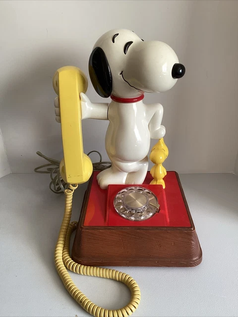 SNOOPY AND WOODSTOCK Rotary Telephone Vintage/Collectible, With Box ...