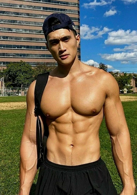Shirtless Male Muscular Hunk College Frat Jock Muscle Beefcake Photo