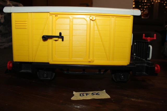 PLAYMOBIL EISENBAHN GÜTERWAGEN gedeckter Güterwagen Spur G auch für LGB ...
