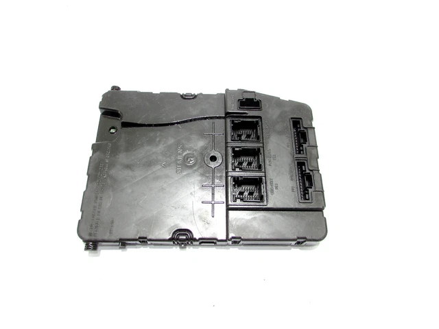 RENAULT MEGANE 2 II Relay box Sicherungskasten Relaiskasten FUSE BOX ...