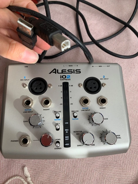 ALESIS IO2 EXPRESS interface USB Audio Portable Home Studio Recording ...