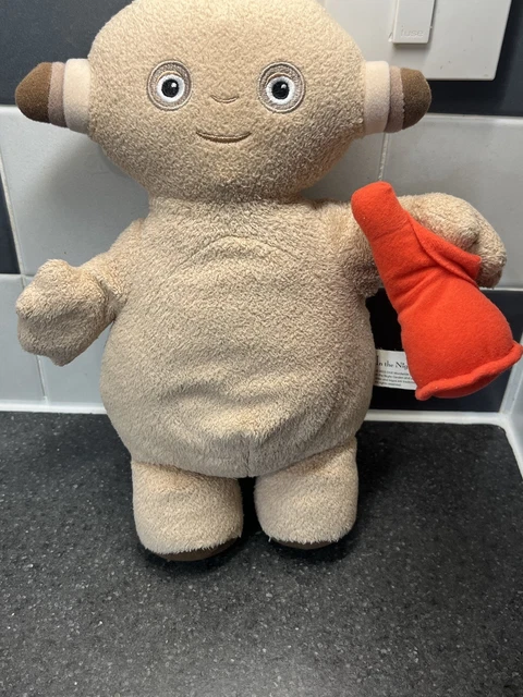 RARE IN THE Night Garden Talking Makka Pakka With Trumpet 2015 DHX ...