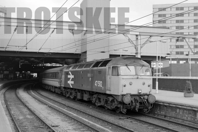 LARGER NEGATIVE BR British Railways Diesel loco Class 47 47592 1992 Leeds £4.97 - PicClick UK