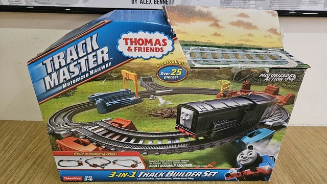 THOMAS THE TANK Engine Trackmaster Train Set 3 In 1 Track Builder Set ...