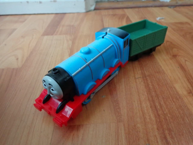 THOMAS THE TANK Engine & Friends - Snowy Gordon TOMY Trackmaster ...