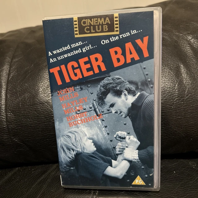TIGER BAY VHS CC1147 1959 Excellent Condition Rare Vintage Film £4.90 ...