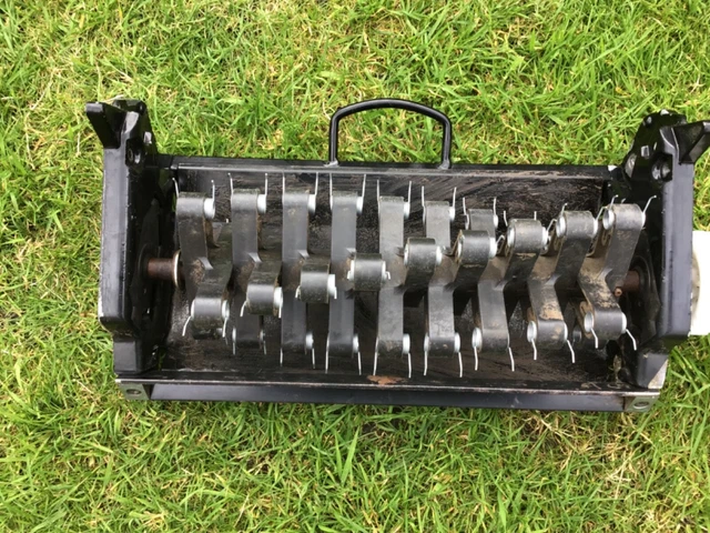 QUALCAST -ALLETT Classic 35vm 14 inch QX Lawn Scarifier Cassette (35cm ...