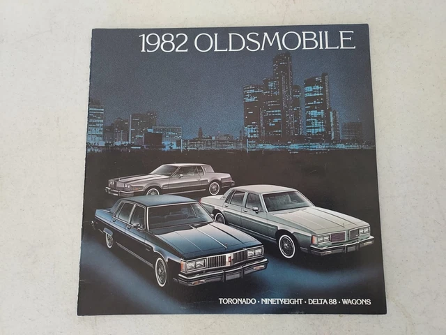 VINTAGE 1982 OLDSMOBILE GM Models Promotional Car Brochure Catalog 10 ...