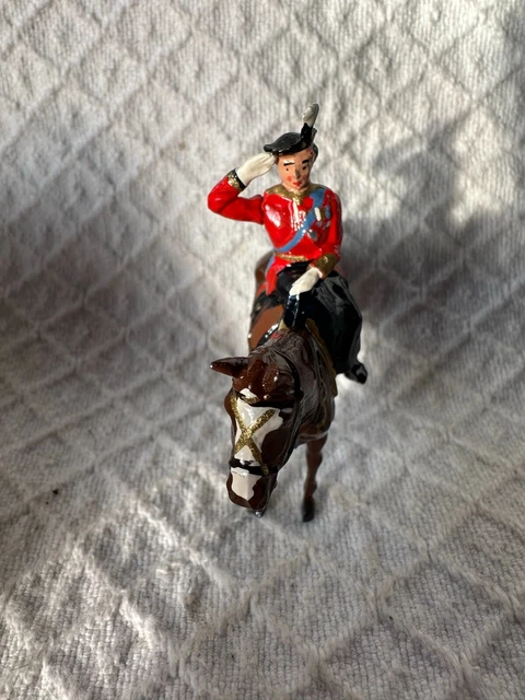 HM QUEEN ELIZABETH Colonel-in-Chief, The Grenadier Guards. Britains ...